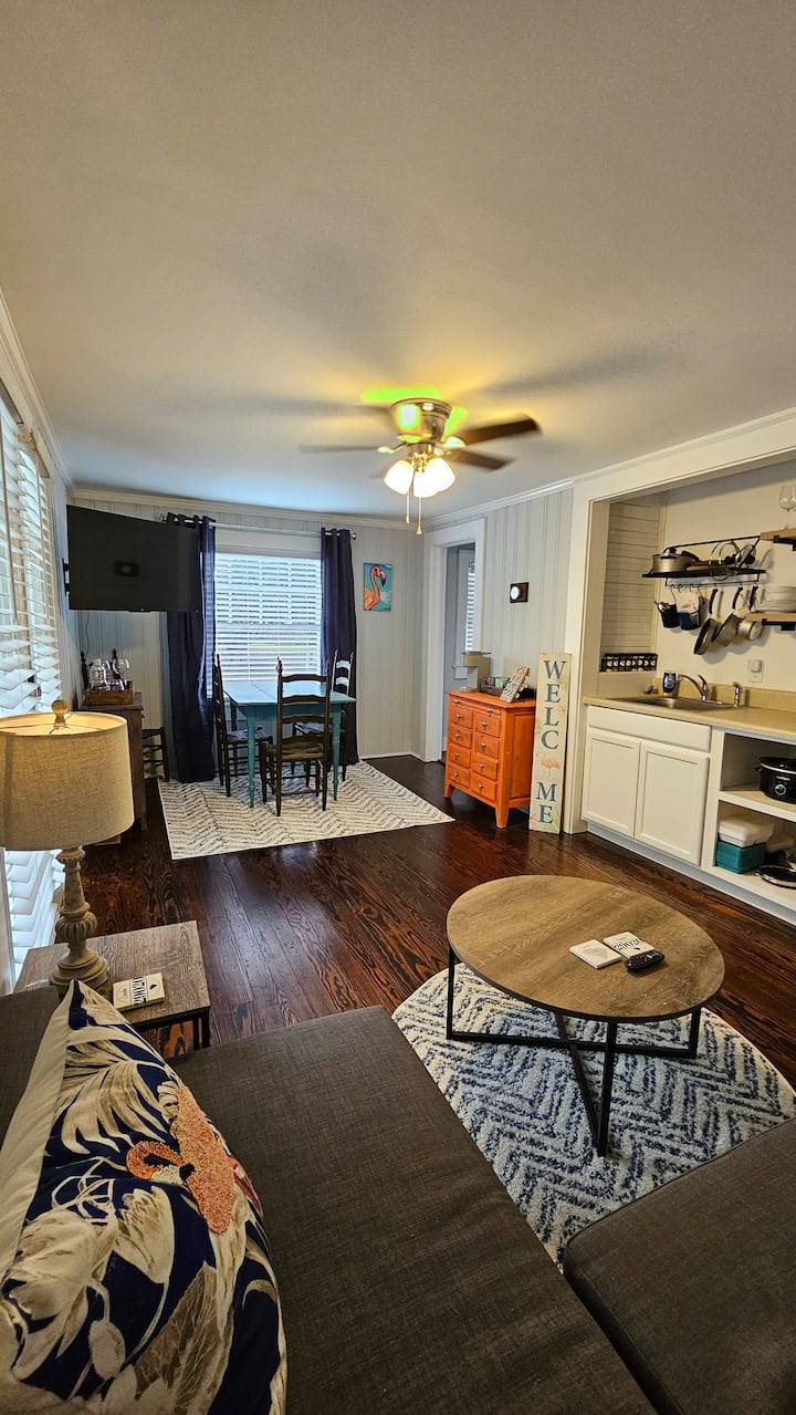 Full Bloom Hideaway - Camden, SC