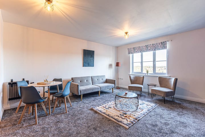 Parkside Mayfair Apartment - Wakefield, UK