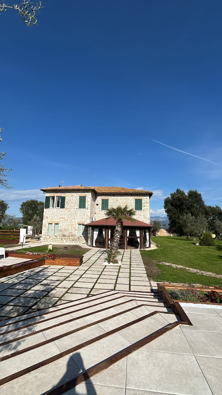 Vivi La Quiete Della Natura - Fondi