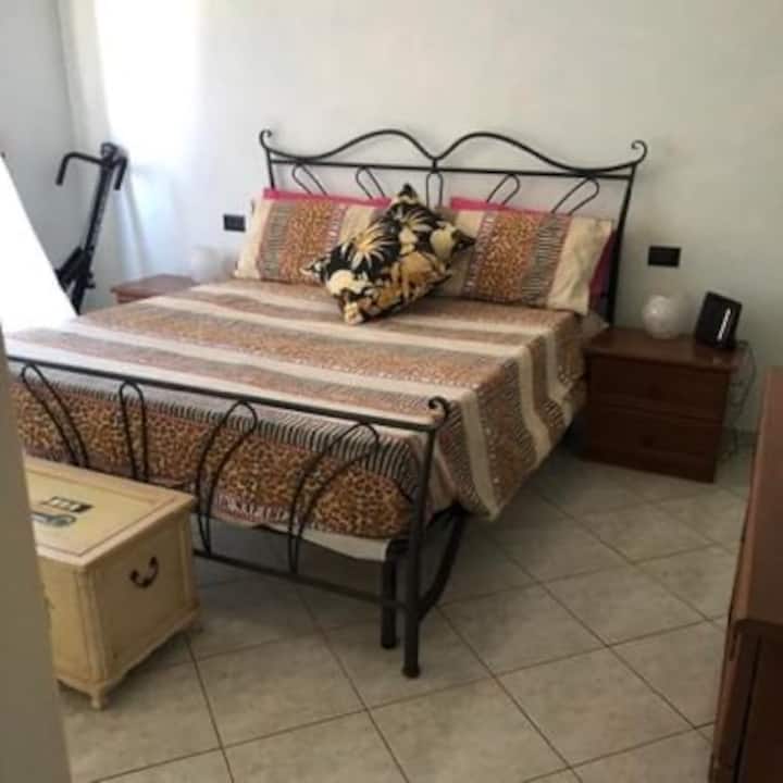Villa Cristina - Double Ensuite Room - Sant'Anna Arresi