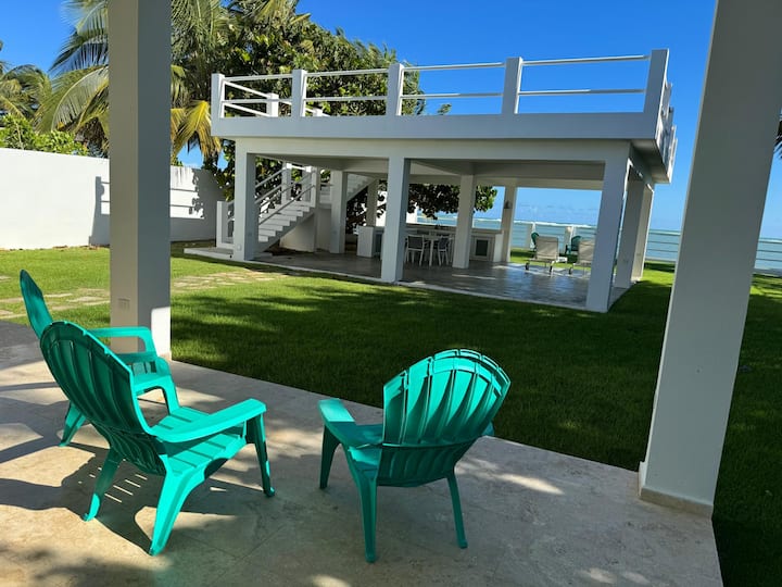 Beachfront Rooftop Bungalow| 15 Min To Rainforest - Puerto Rico