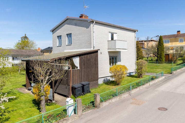 Hus Nära Astrids Lindgrens Värld - Vimmerby