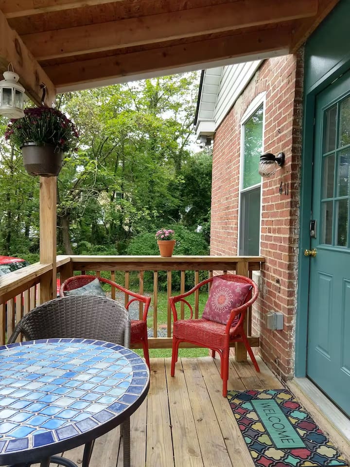 Cozy Bungalow In Catonsville - Columbia, MD