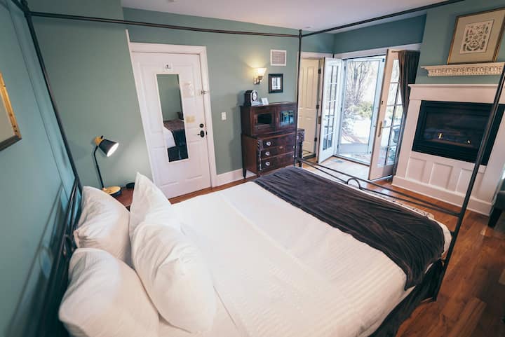 Sage Right Buttermilk Falls Inn - Highland