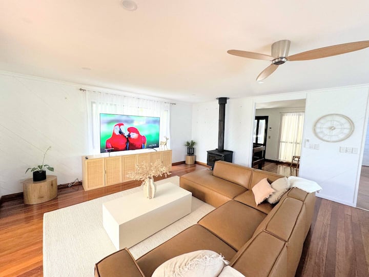 2 Bedroom House Noosa Near Beach - 누사 셔