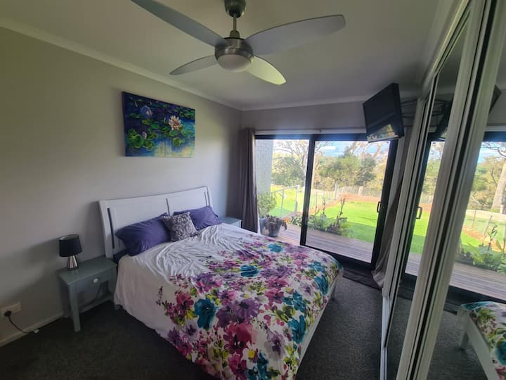 Room Among The Gum Trees - Highfields