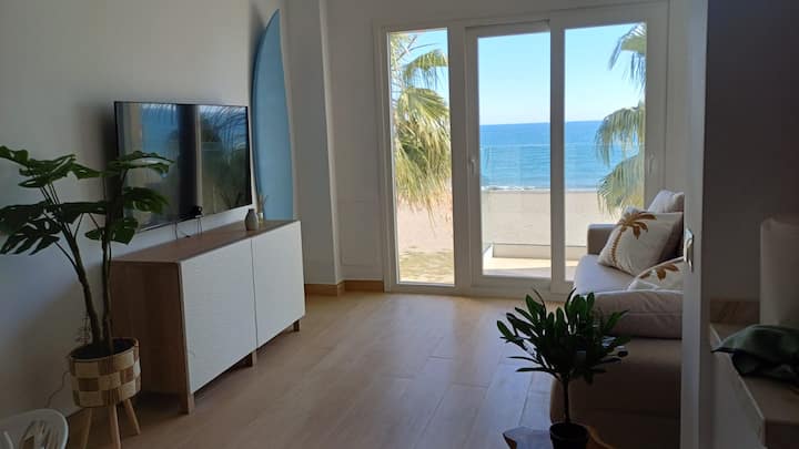 Ocean View On The Beach In The Center Of Town! - Rincón de la Victoria