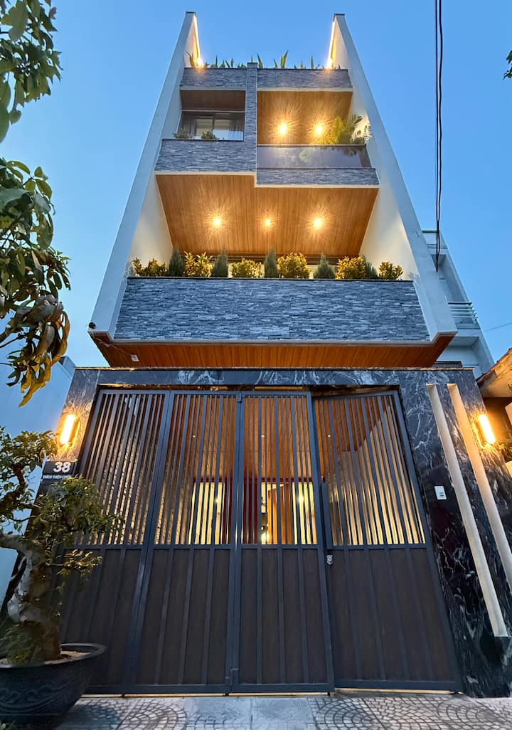 Spacious Studio, Just A Short Walk From The Beach - Vietnam