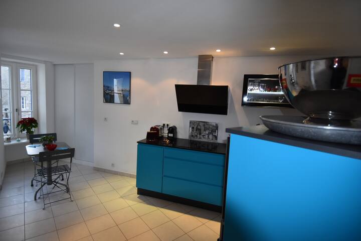 Sur Le Port, Triplex Pour 8 - Carantec