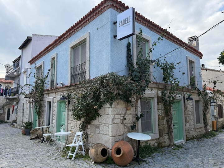 Alaçatı Köy Içinde Sadele Otel - Çeşme, Türkiye