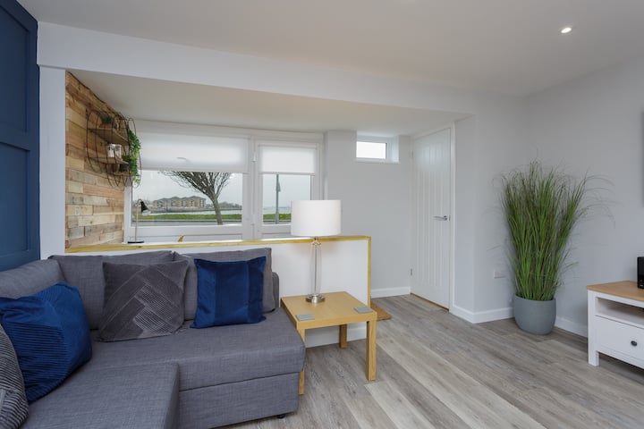 Harbour-view 2 Bed, Parking & Dogs Welcome - Fareham