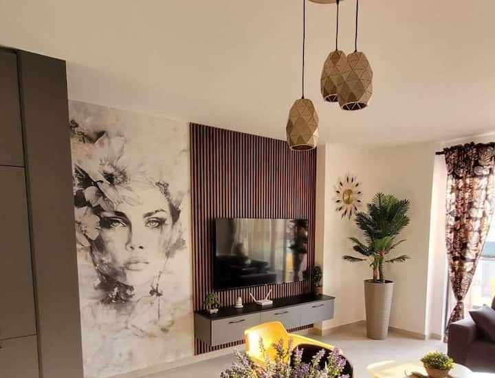 Lux Apartment Sarande - Saranda