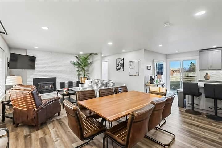 3 Bedroom| Large Yard | Grill - Yakima, WA