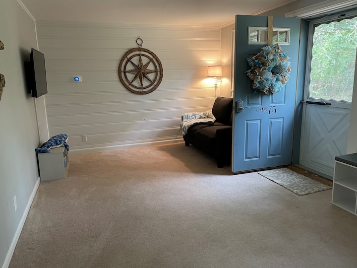 Private Beach 0.2 Mi Central Ac - Wellfleet, MA