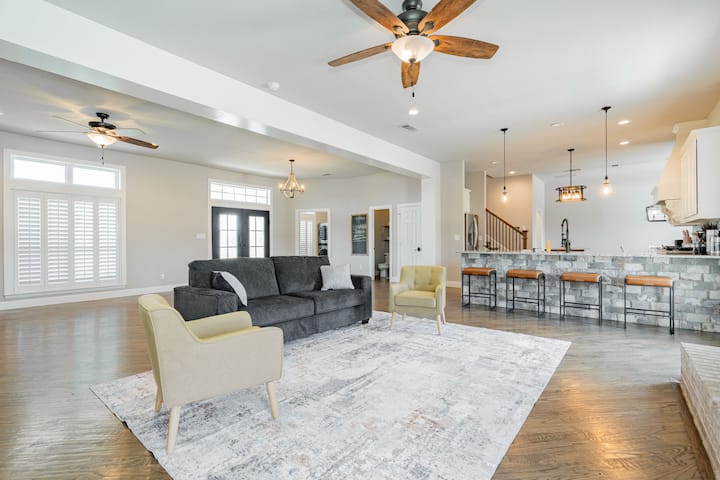 Sahvana Ranch - Modern Ranchstay & Pool - Texas