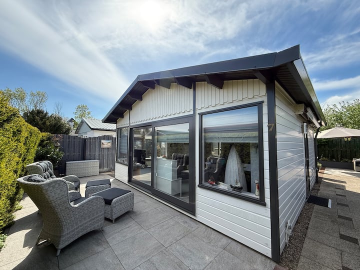 Sunny Escape Hoek Van Holland - Hook of Holland