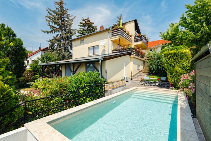 Casa Montana|pool/ac/parking/bbq - Balatonalmádi