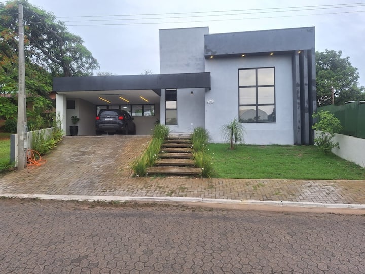 Casa Térrea Moderna Frente Lago! - Sumaré