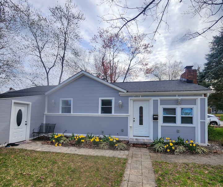 Charming 3-bedroom In Annapolis! - Annapolis, MD