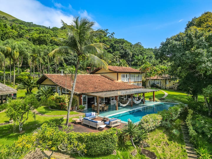 Villa Com Praia Particular Em Angra Dos Reis - アングラ・ドス・レイス