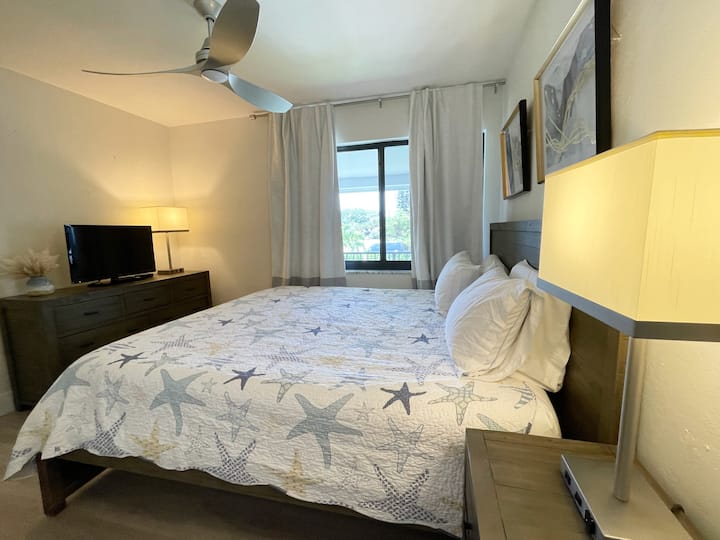 Fantastic 1-bed Room Condo Near The Beach - Deerfield Beach, FL