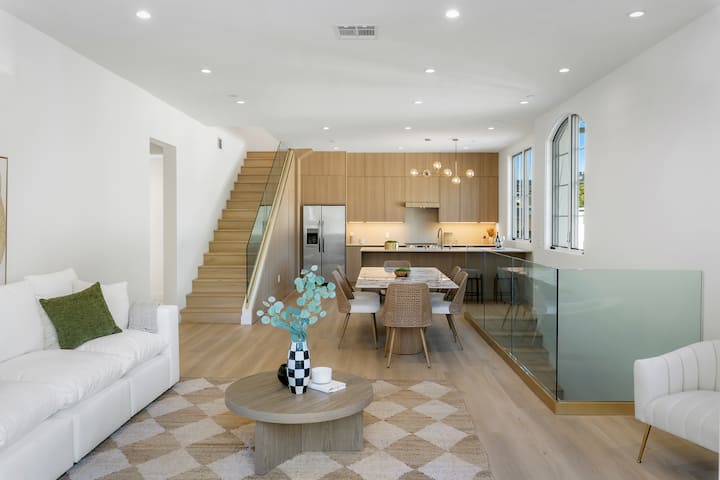 Bright And Stylish Weho Home - West Hollywood