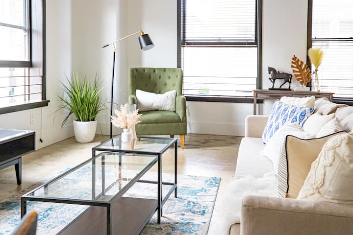 Fashion Loft 2-bedroom 2-bathroom | City Center - Boyle Heights - Los Angeles