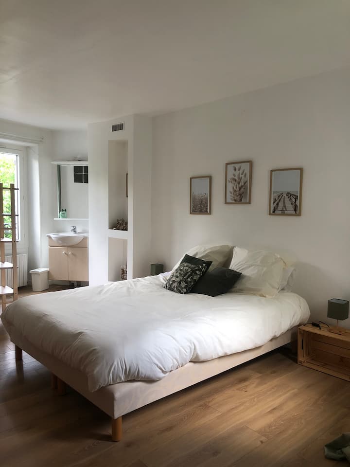 Chambre Chaleureuse Et Au Calme - Brétigny-sur-Orge