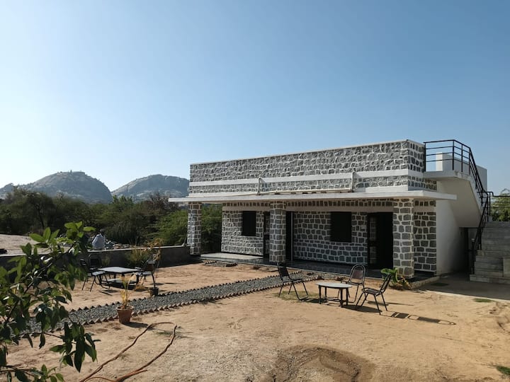 Jawai Cordyard Villa By Chandraprabha - Falna