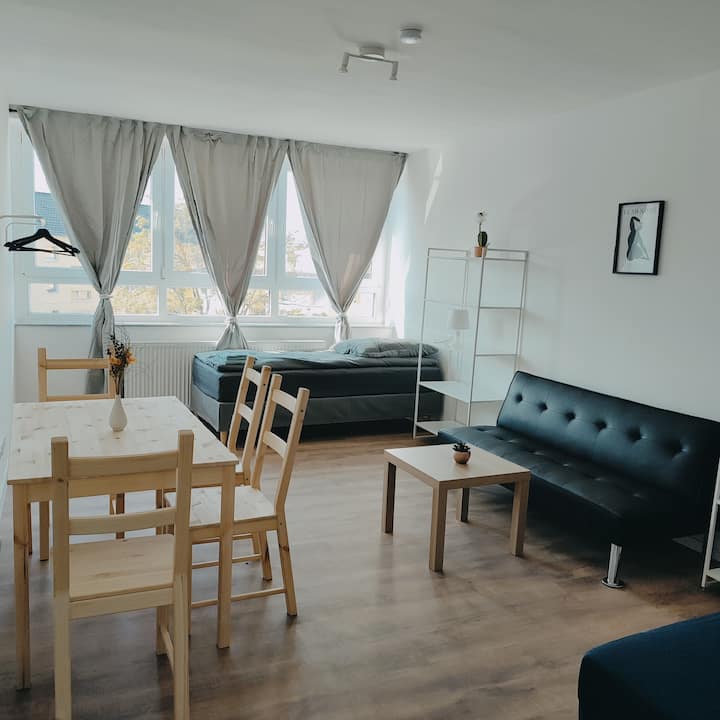 Monteurwohnung Langenfeld Rechts - Langenfeld
