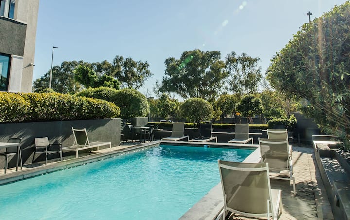 Nomad - Luxury Apartment In Greenpoint - Cape Town