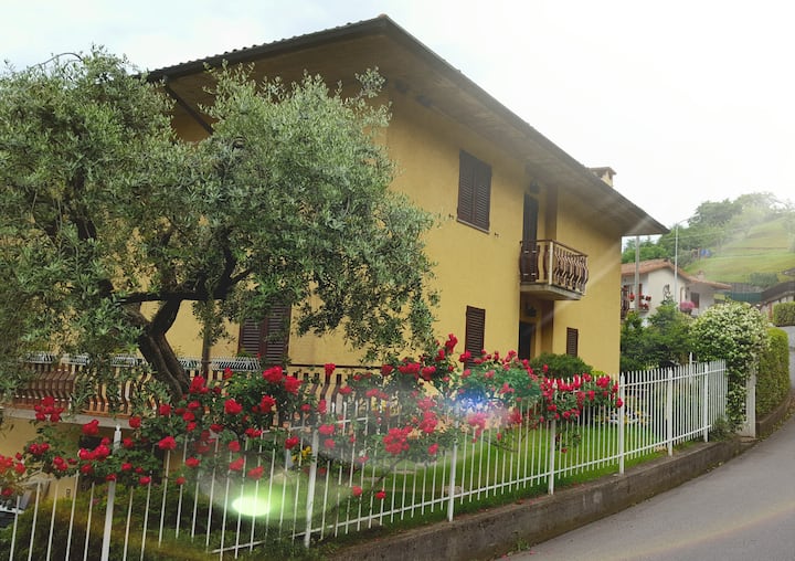 Luzhouse-it-alloggio Arancione - Iseo