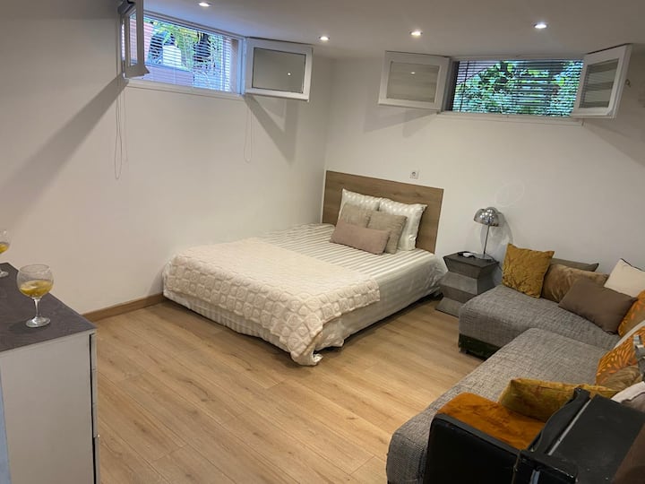 Chambre Cosy Avec Salle De Bain - Nice
