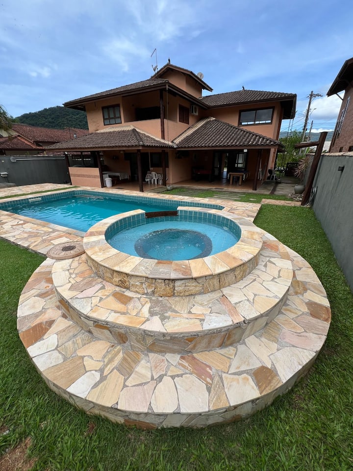 Casa Com Piscina Em Condomínio Fechado  Ubatuba - Ubatuba