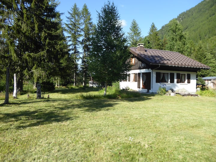 Chaleureuse Maison De Famille - Vallorcine