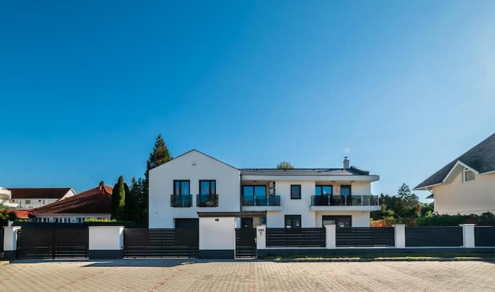 Golden Beach 2 Apartman By Bltn - Siófok