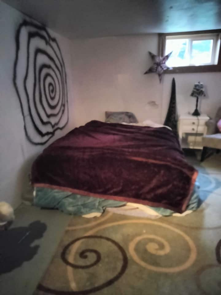 Purple Palace - Bellingham