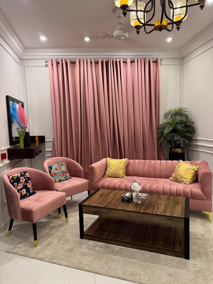 Luxury 3bhk | Calm & Classy Retreat | Dha Phase 9 - Pakistan
