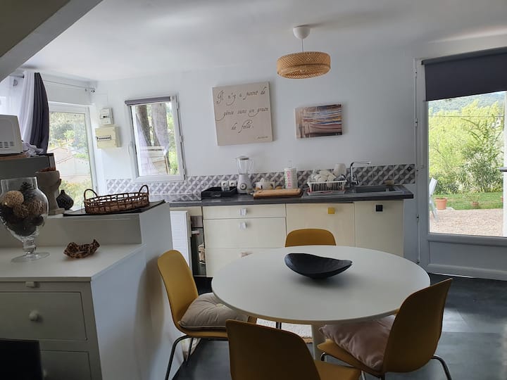 Studio 35m2 à La Campagne Peypin - Roquevaire