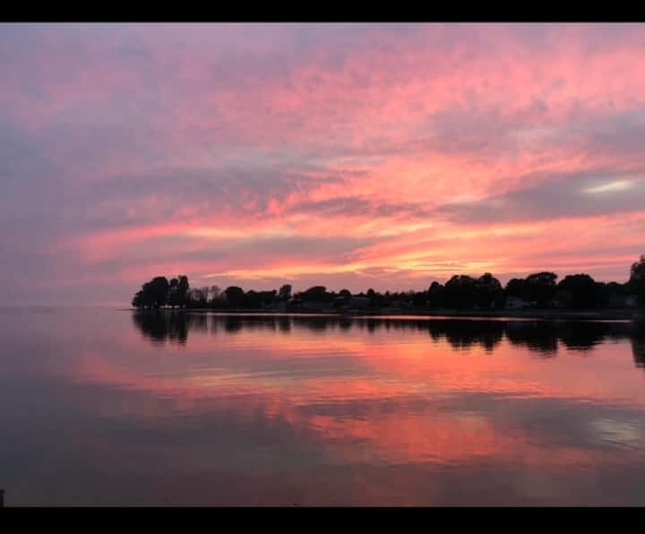 Lakeside Landing Is Special! - Southwick Beach State Park, Henderson
