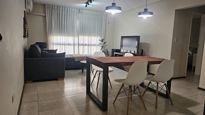 De Categoría. La Mejor Ubicación - Córdoba, Argentina