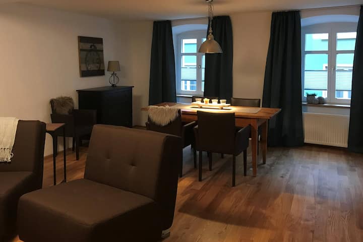 Ferienwohnung, An Old Town Flat - Bözen