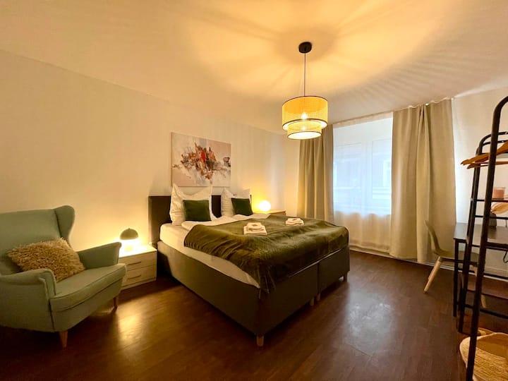 Königliches Schlafen Im Stillen Wohnnest - King's - Wuppertal