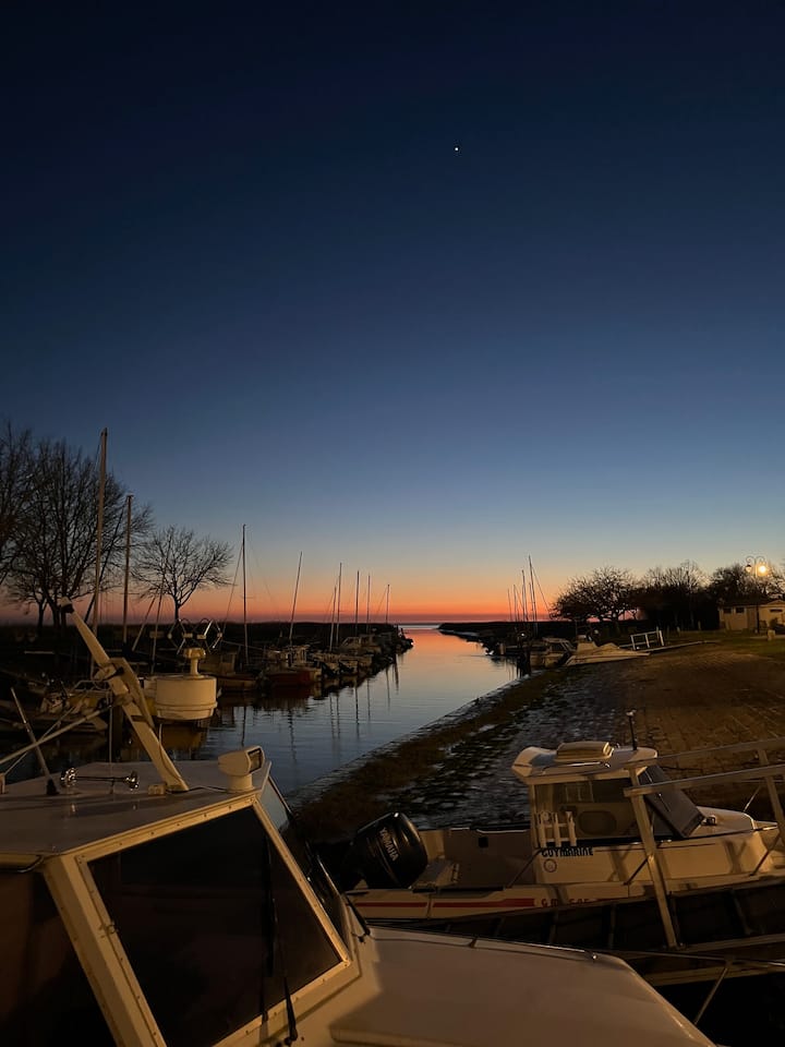 La Maison Sur Le Port Chambre 2 - Mortagne-sur-Gironde
