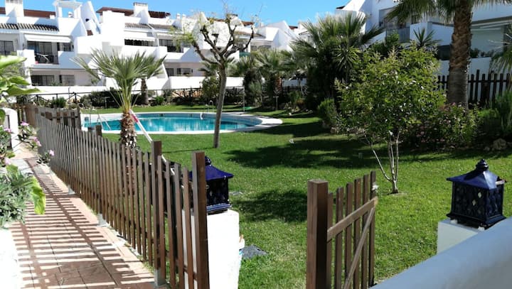 Estupendo Piso Con Piscina, Padel, Tenis Y Golf - Islantilla