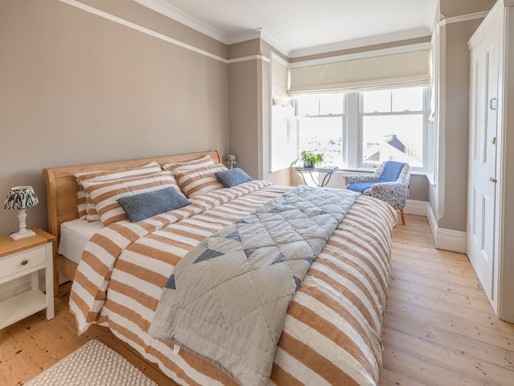 Spacious Sunny Room On West Hill - Hastings
