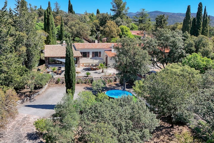 Maison Provençale - Domaine Privé Avec Piscine - Puget-sur-Argens