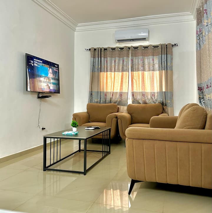 Logement - 2chambres Salon R+1 - Togo