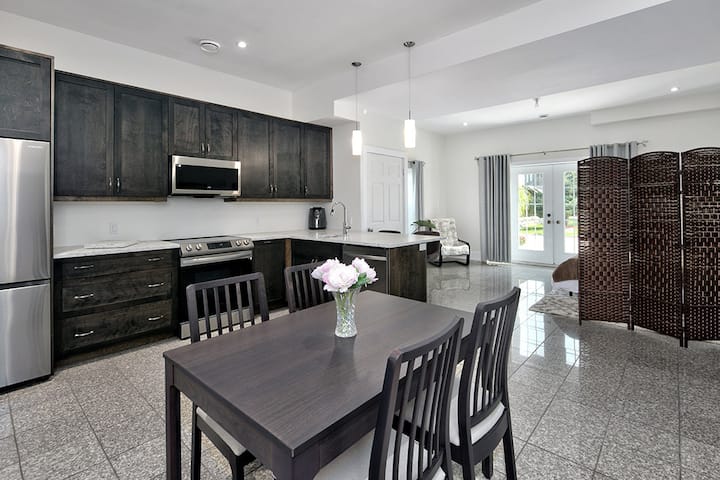 Christmas Season Getaway In The Blue Mountains - The Blue Mountains