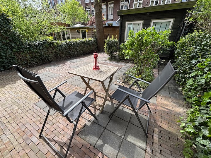 2 Bedroom Apartment With Garden - Amsterdam